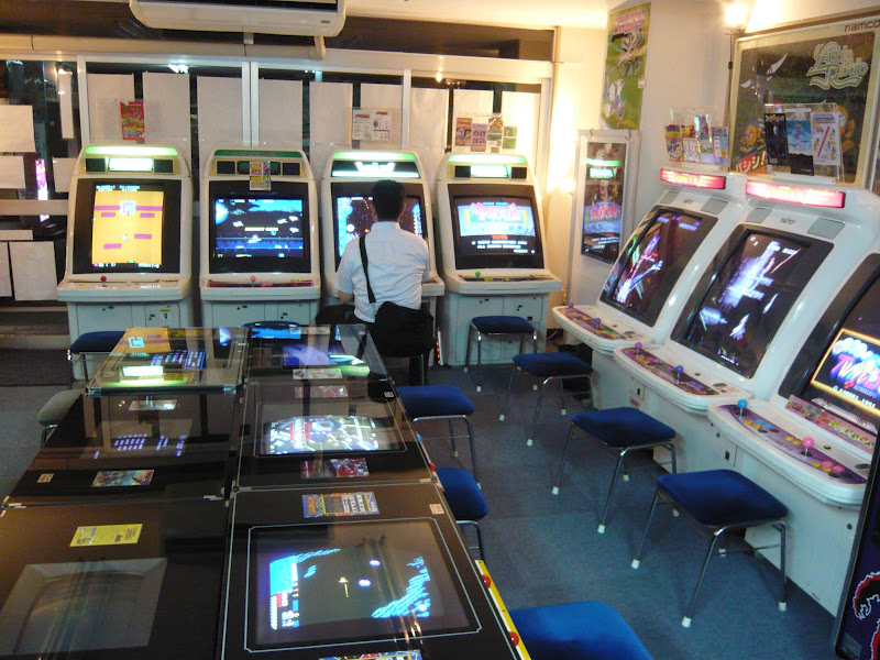 JAPAN, ARCADES & GAMING: Akihabara Arcade Game Centres Pt. 1 - Natsuge ...