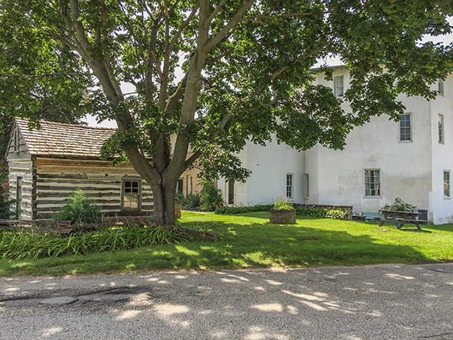 Hiking the Ice Age Trail Milton Segment