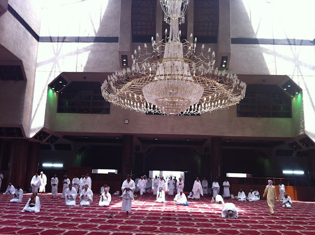 ALL IN A DAY'S WORK: Umrah 2012