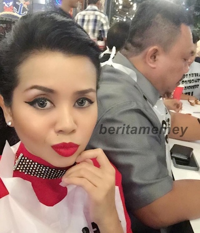 WOW!! Gambar Isteri Kedua Rahim Sepahtu Yang 'Gojes' Ramai Tidak Tahu ...