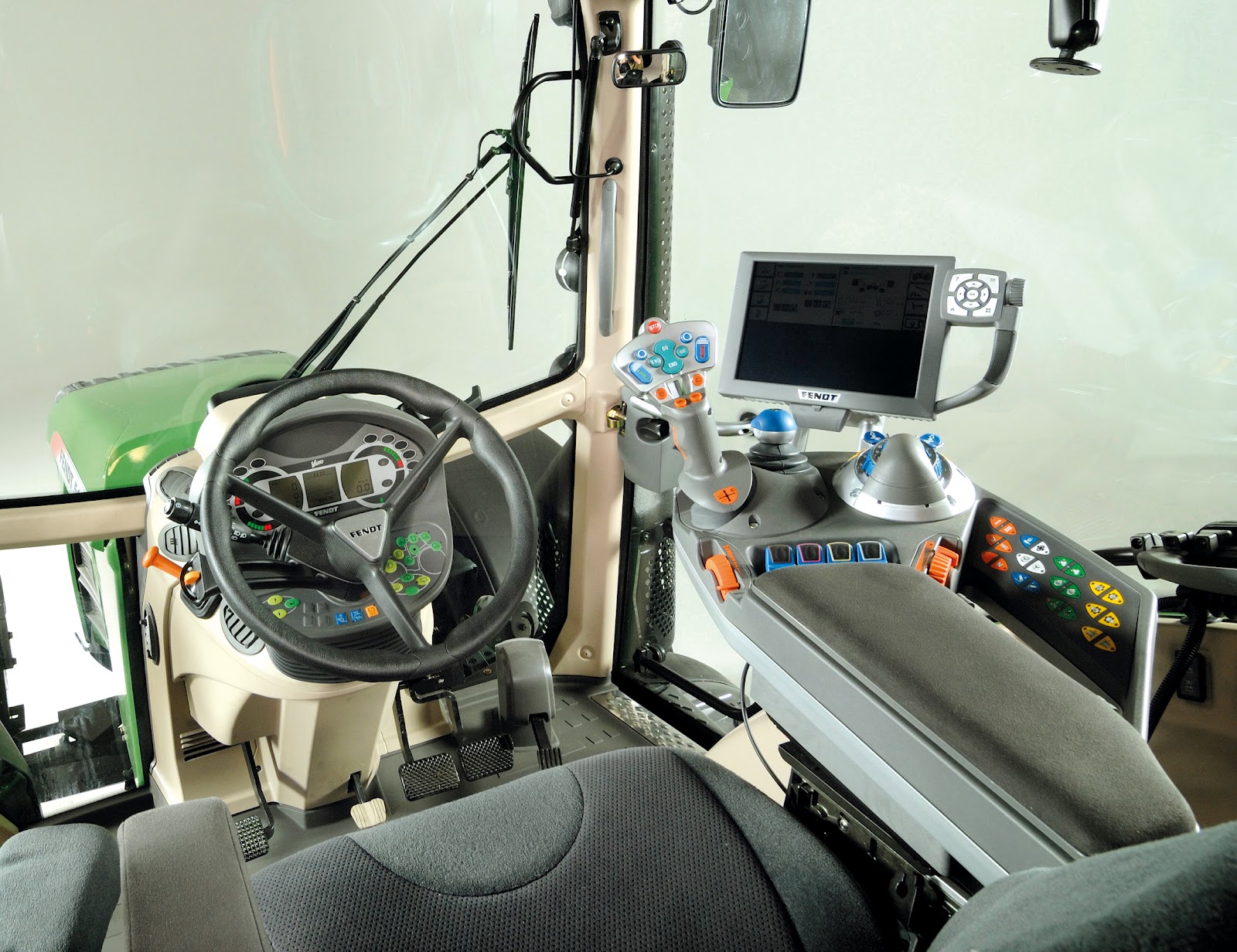 maquinaspotentes - FENDT