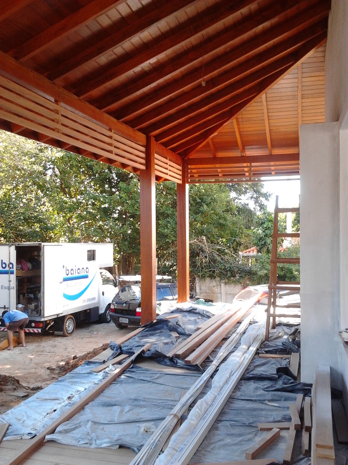 obra casa canela: 30 de abril - brises varanda, pintura teto varanda e ...