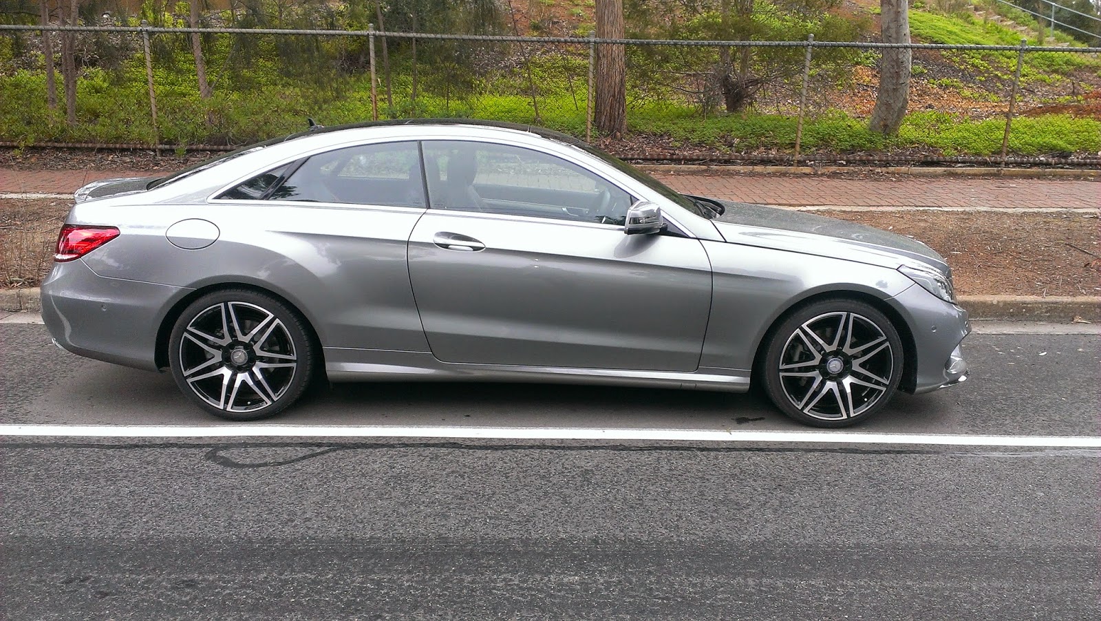 Roadtestmaster: Mercedes Benz E 250 Coupe AMG