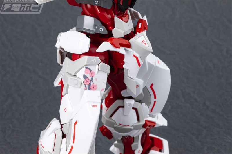 HiRM 1/100 Gundam Astray Red Frame Decals Applied Sample Images by ...