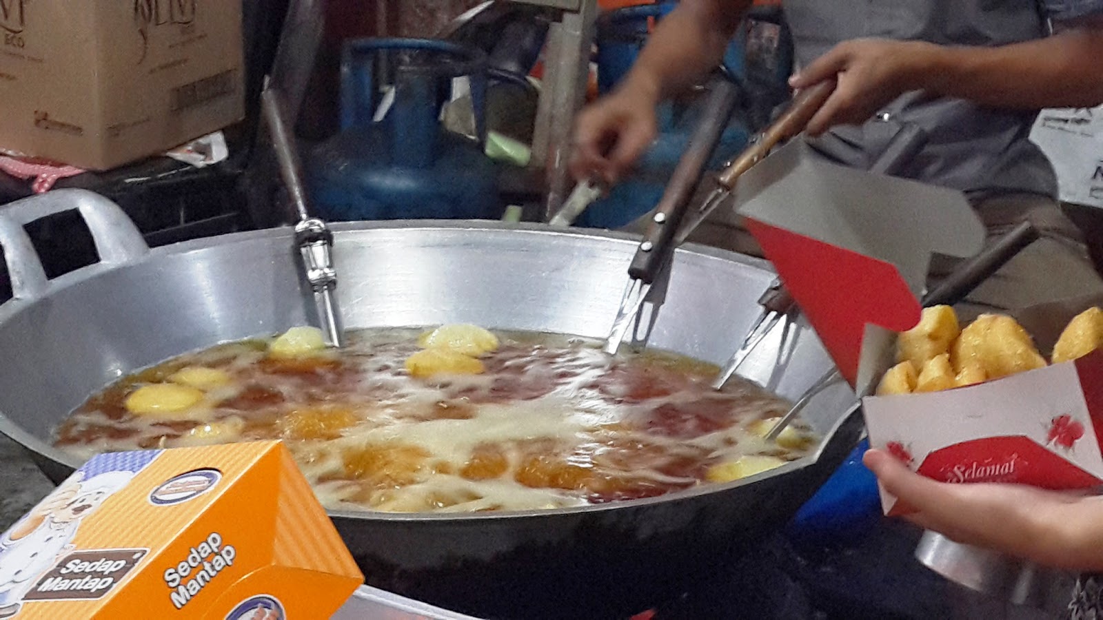 AdeknaKemal Jalan2 & Makan2 :D: Kuliner : Bakwan Sumatera