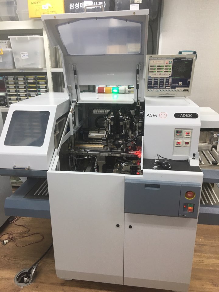 Die bonder - ASM AD830