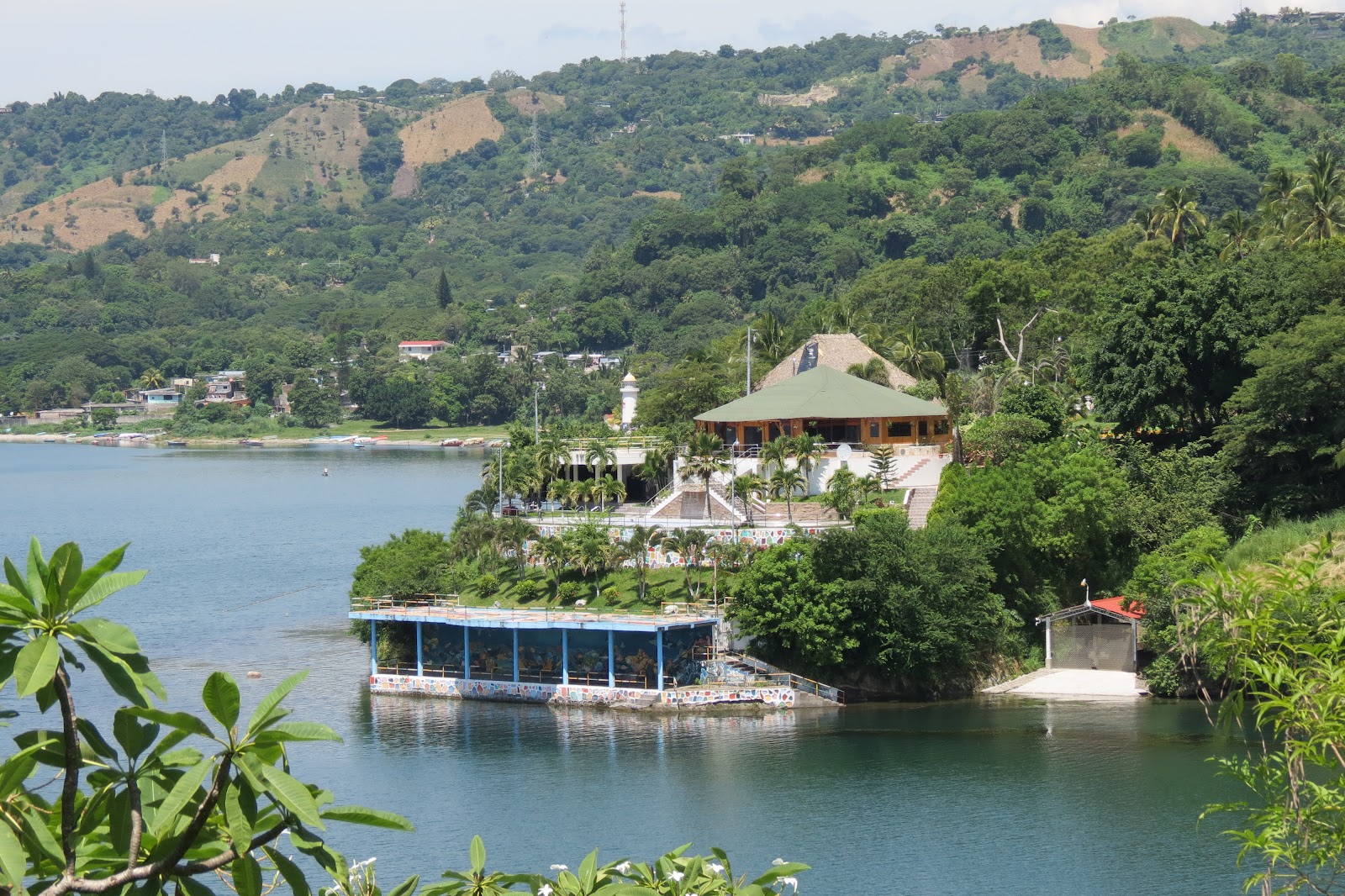 Turicentro Apulo y Lago de Ilopango - San Salvador | LLEGANDO A ...