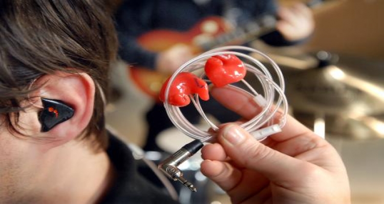 Untuk Apa Kegunaan Ear In Monitor Itu