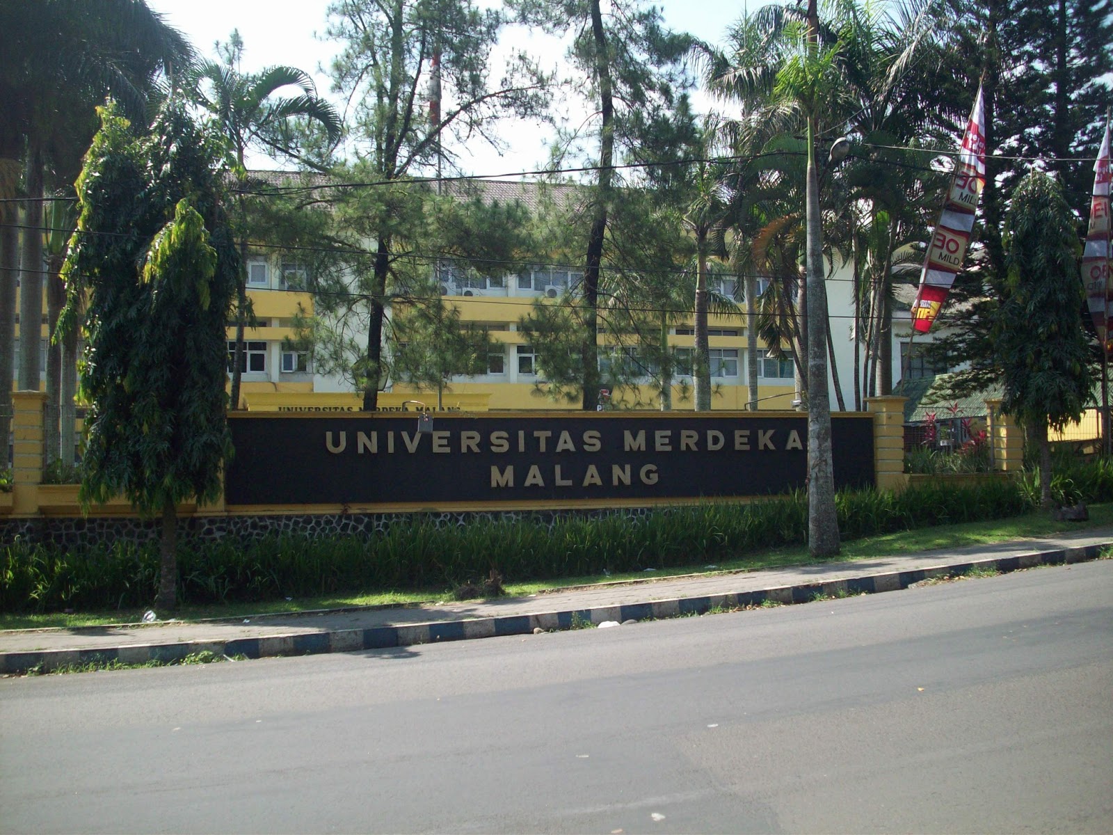 CATATAN JALAL: Mengenal Universitas Merdeka Malang Lebih Dekat (1)