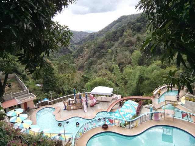 Last Splash for Summer 2015: Busay Holiday Pools