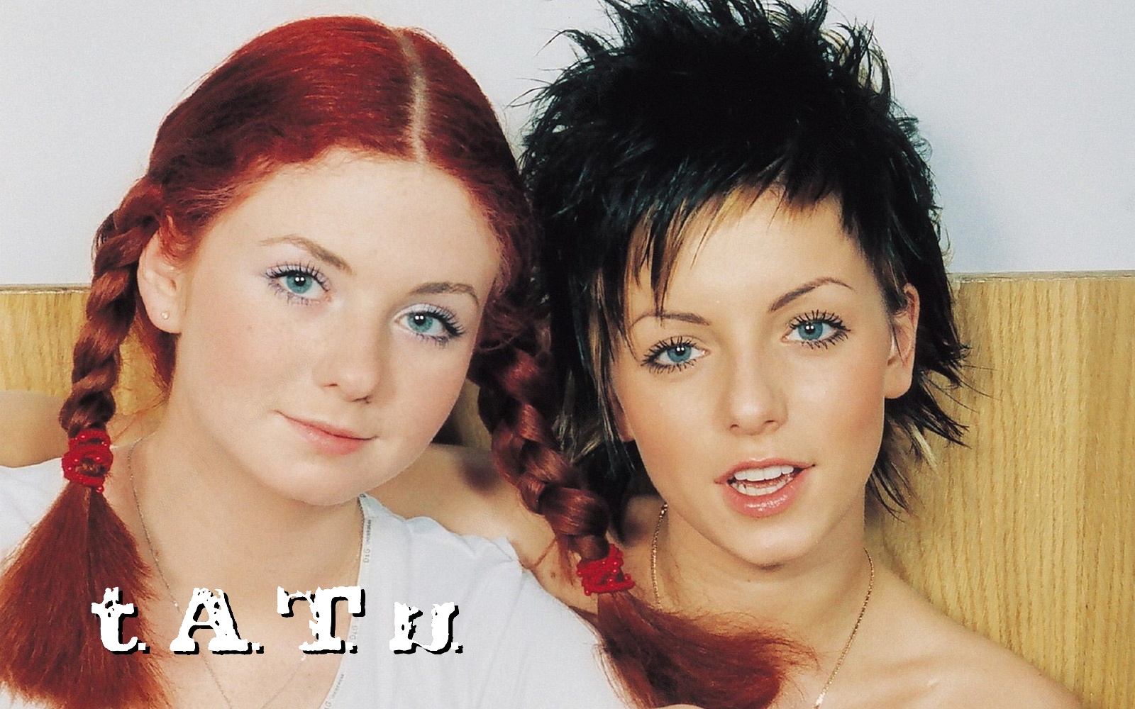 Filmovízia: t.A.T.u. [Wallpaper]
