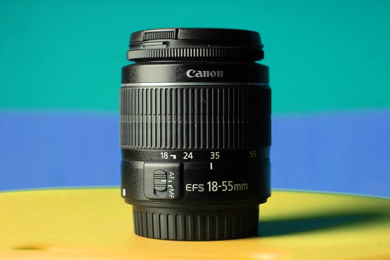 Lensa Fix vs Lensa Kit, Manakah Yang Lebih Baik?