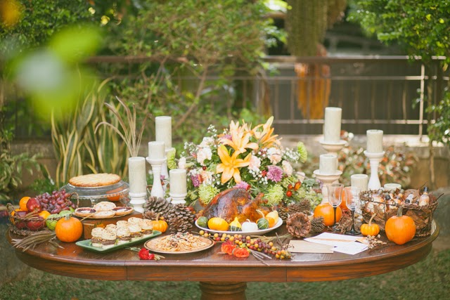 A Thanksgiving Backyard Wedding - The One On Foodie, Food, Food! ~ The ...