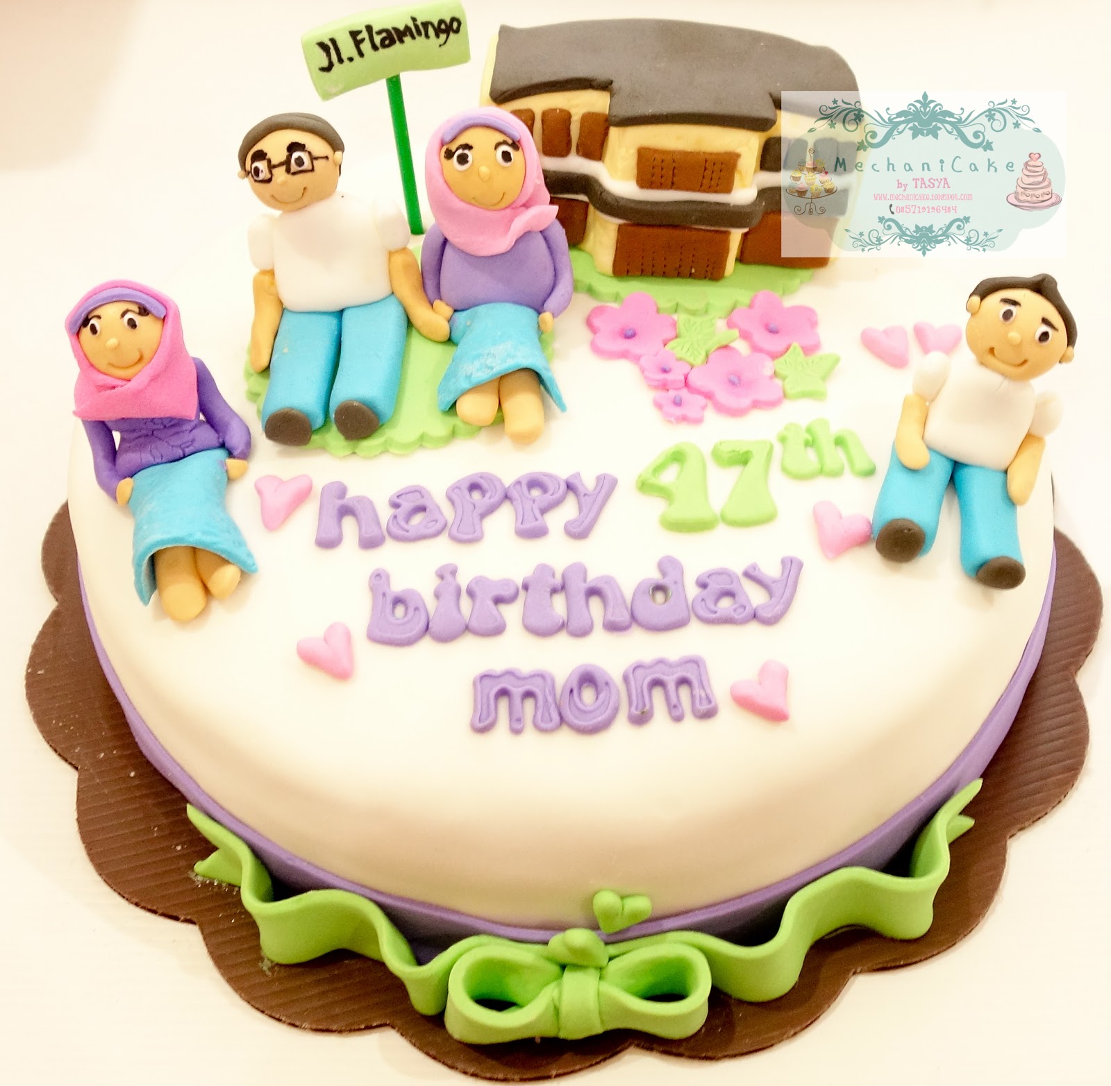 MechaniCake: Home & Family theme birthday cake for mom