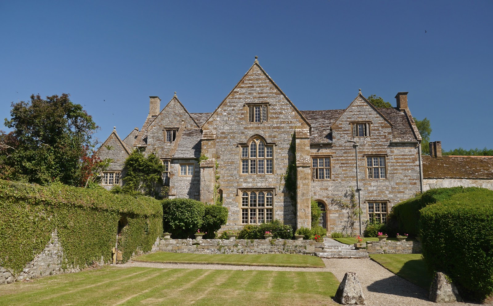 Walking in the country: Cerne Abbas and Minterne Magna