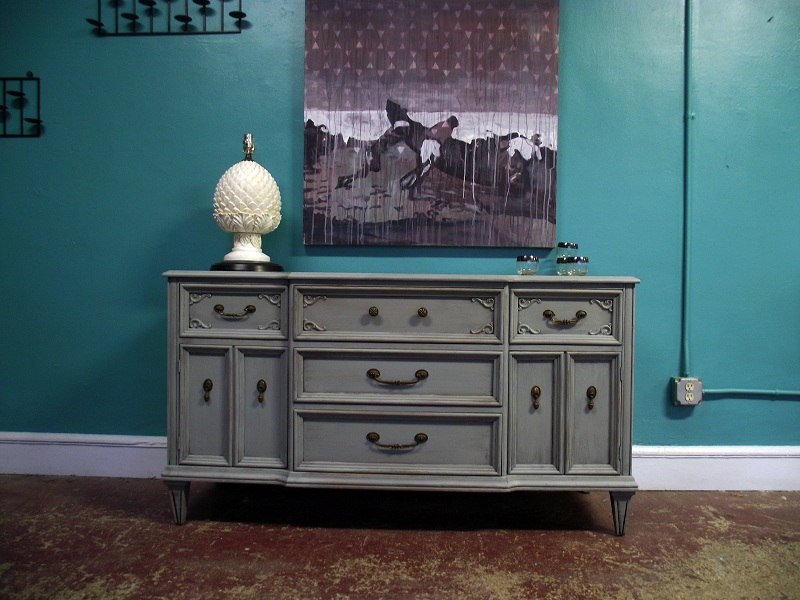 Vintage Ground: Vintage Stone Color Buffet / Sideboard