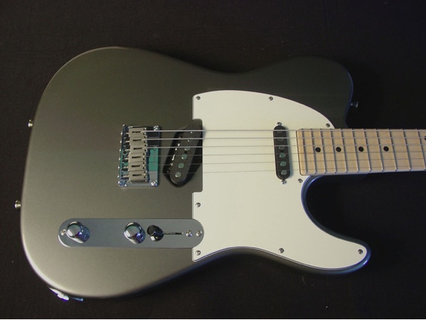 Guitar Buyers Galaxy: Tom Anderson Short T Classic
