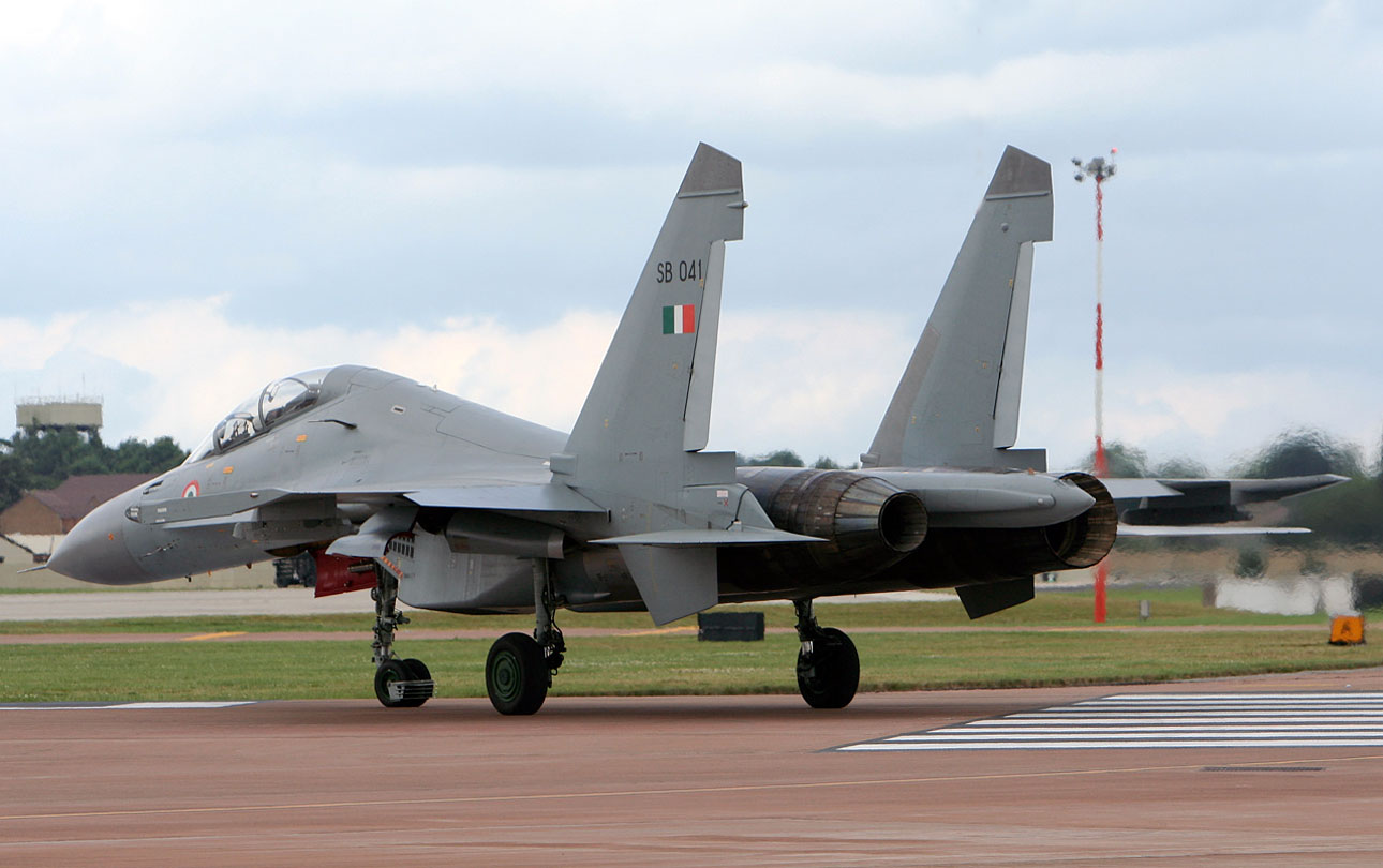 nhungdoicanh: Sukhoi Su-30MKI Flanker-H