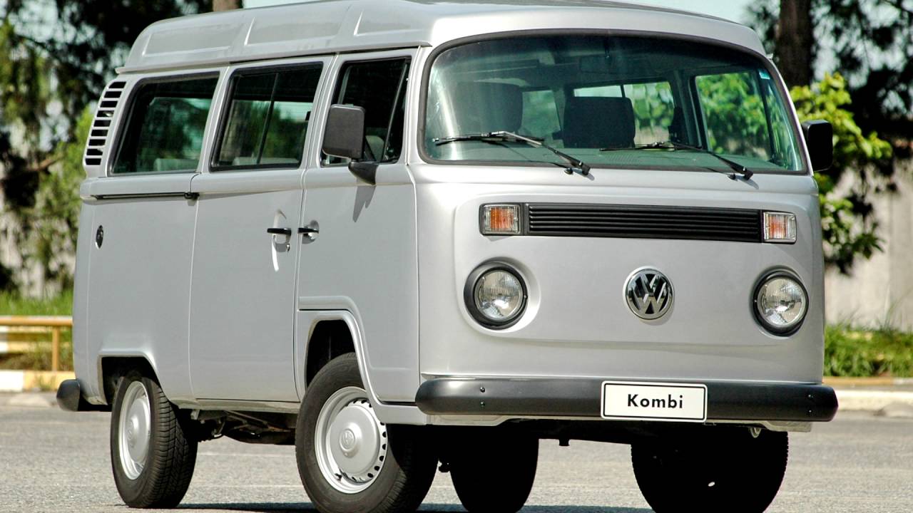 HISTÓRIA - VOLKSWAGEN KOMBI 60 ANOS