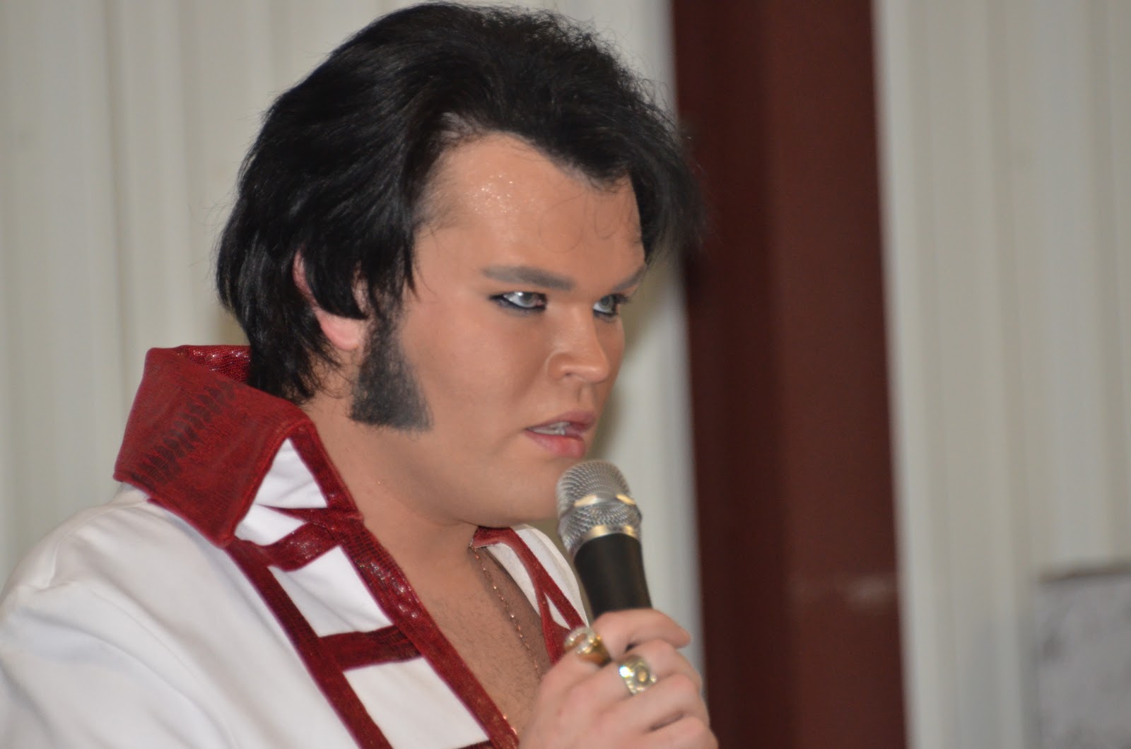 Golden years done right: Elvis show, Michael Cullipher