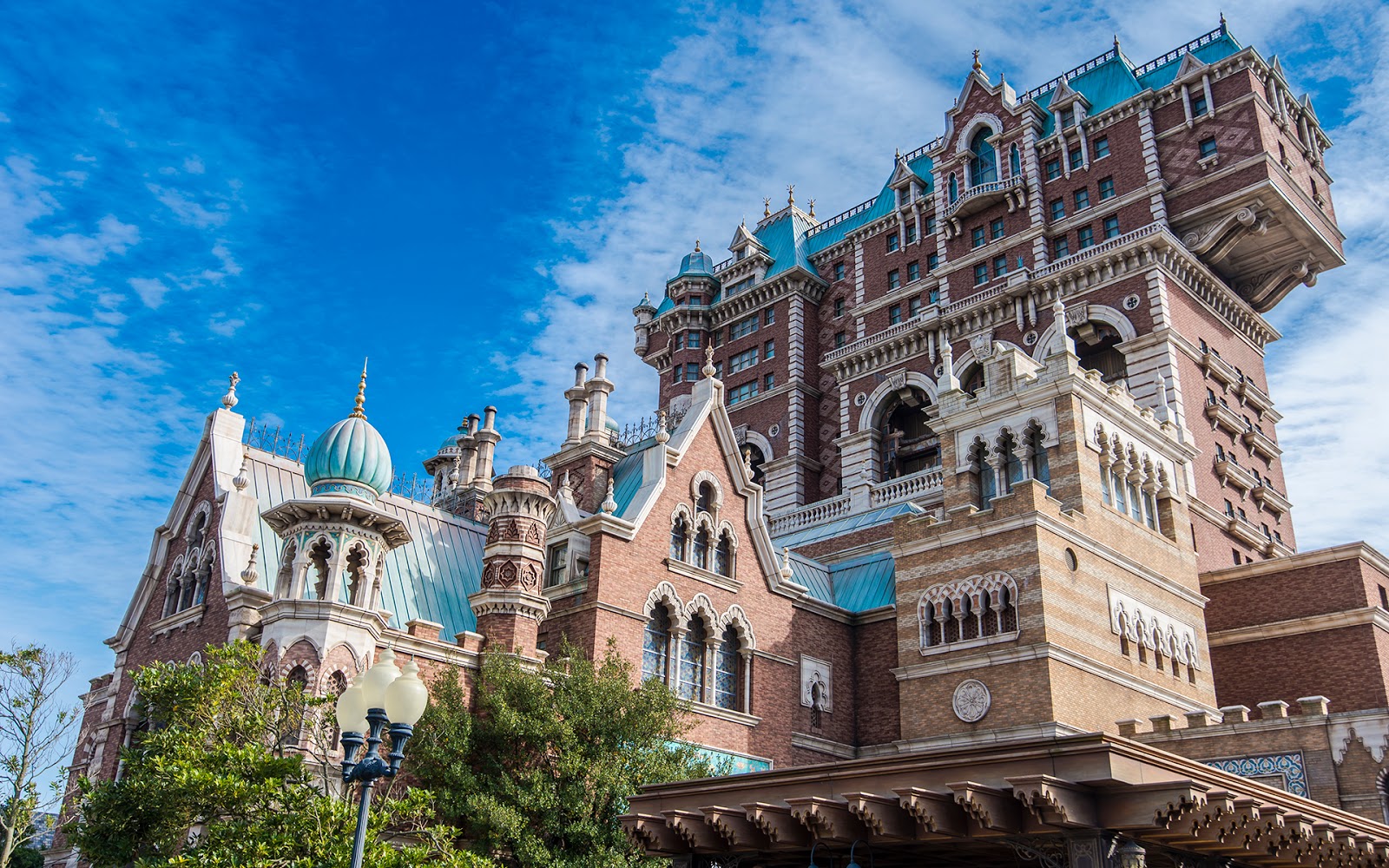 In and Around the Hotel Hightower