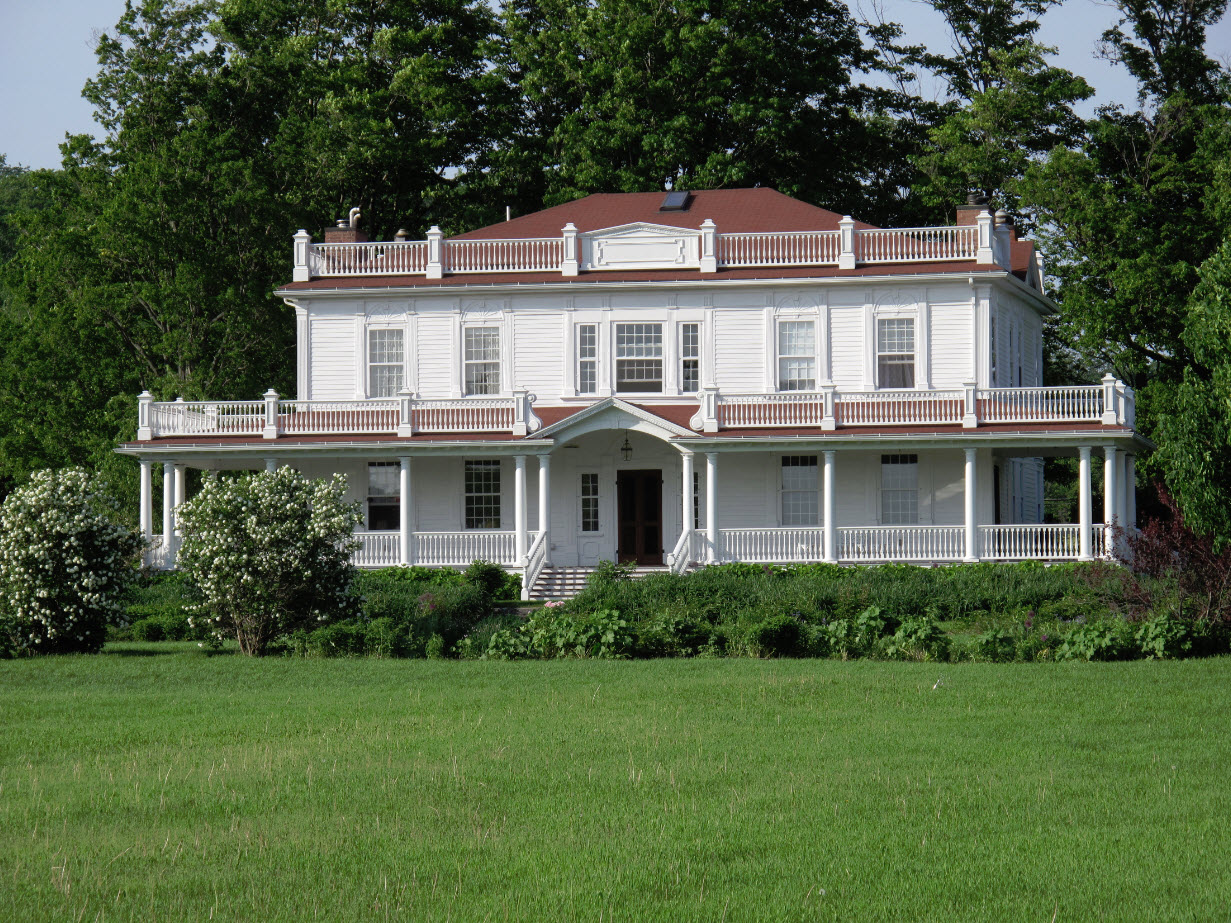 House Blend: Spring Vacation At The Beekman Farm