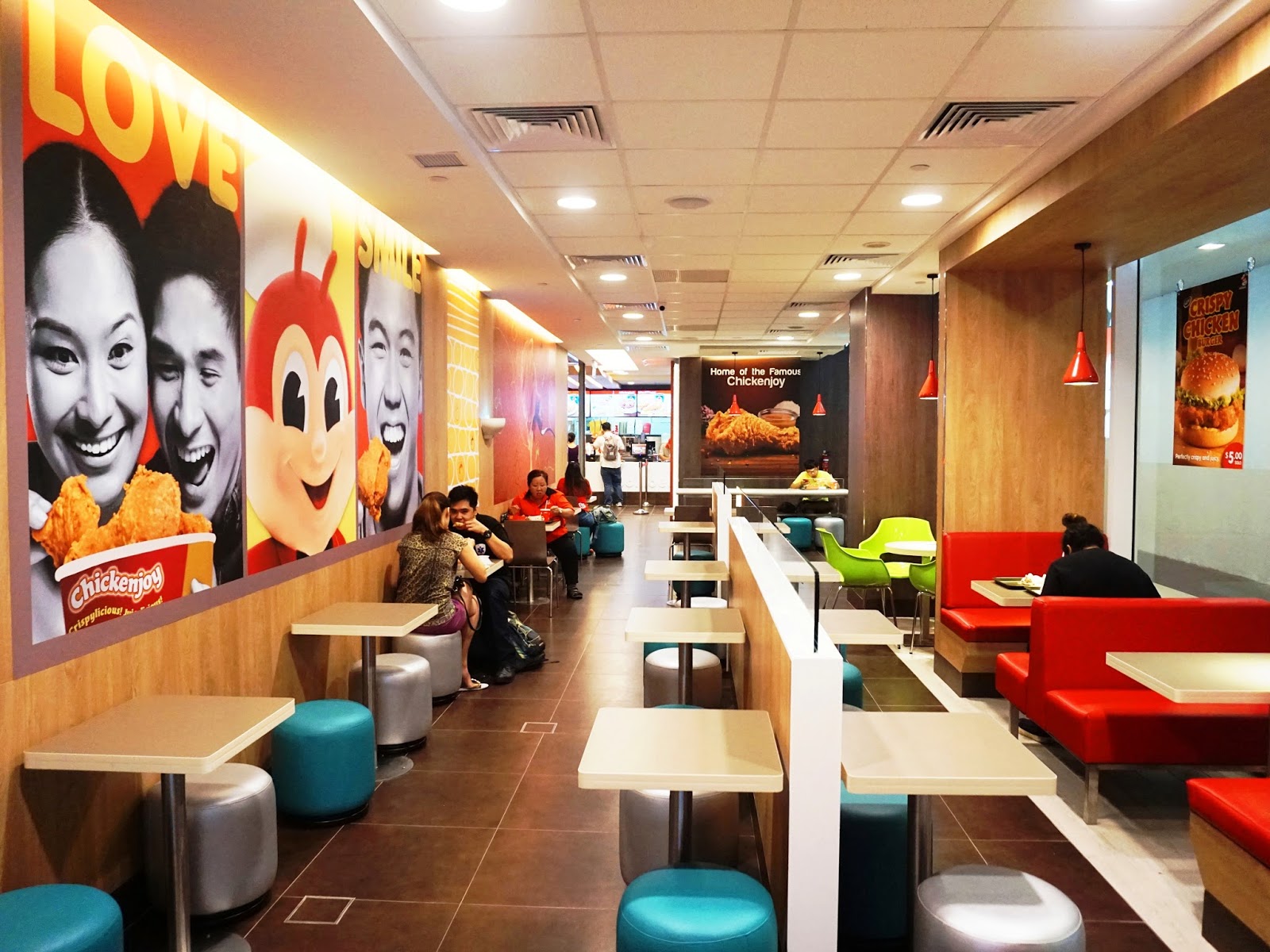 PinkyPiggu: Jollibee Singapore ~ Popular Fried Chicken Place At Lucky ...
