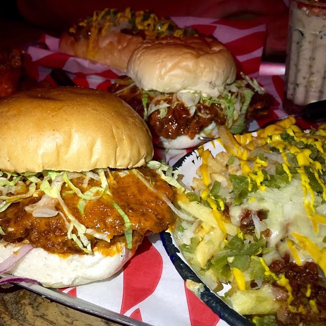 Joseph R Winter: Playing Burger Catch-Up! (The hunt for the perfect ...