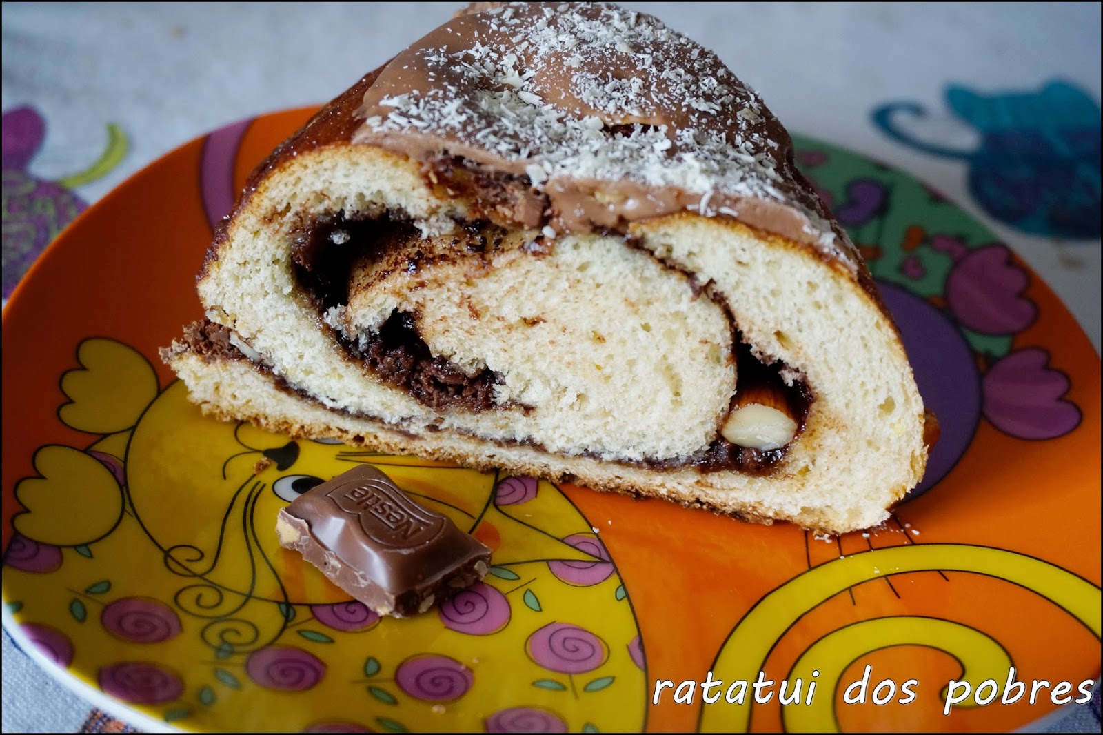 Bolo rei de chocolate