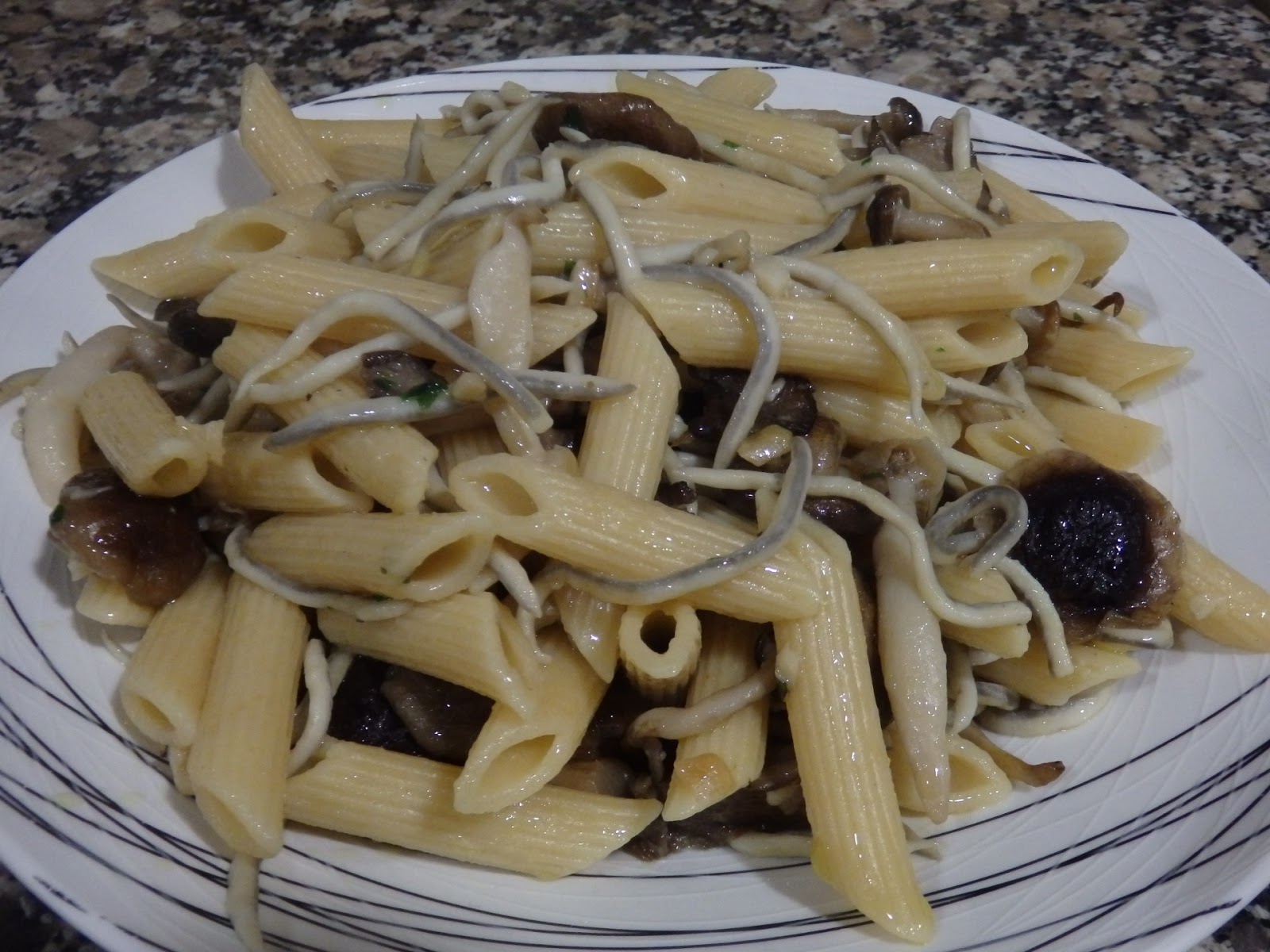 OSUKAA IS COOKING: PENNETTE RIGATE INTEGRALE CON BOLETUS Y GULAS AL ...