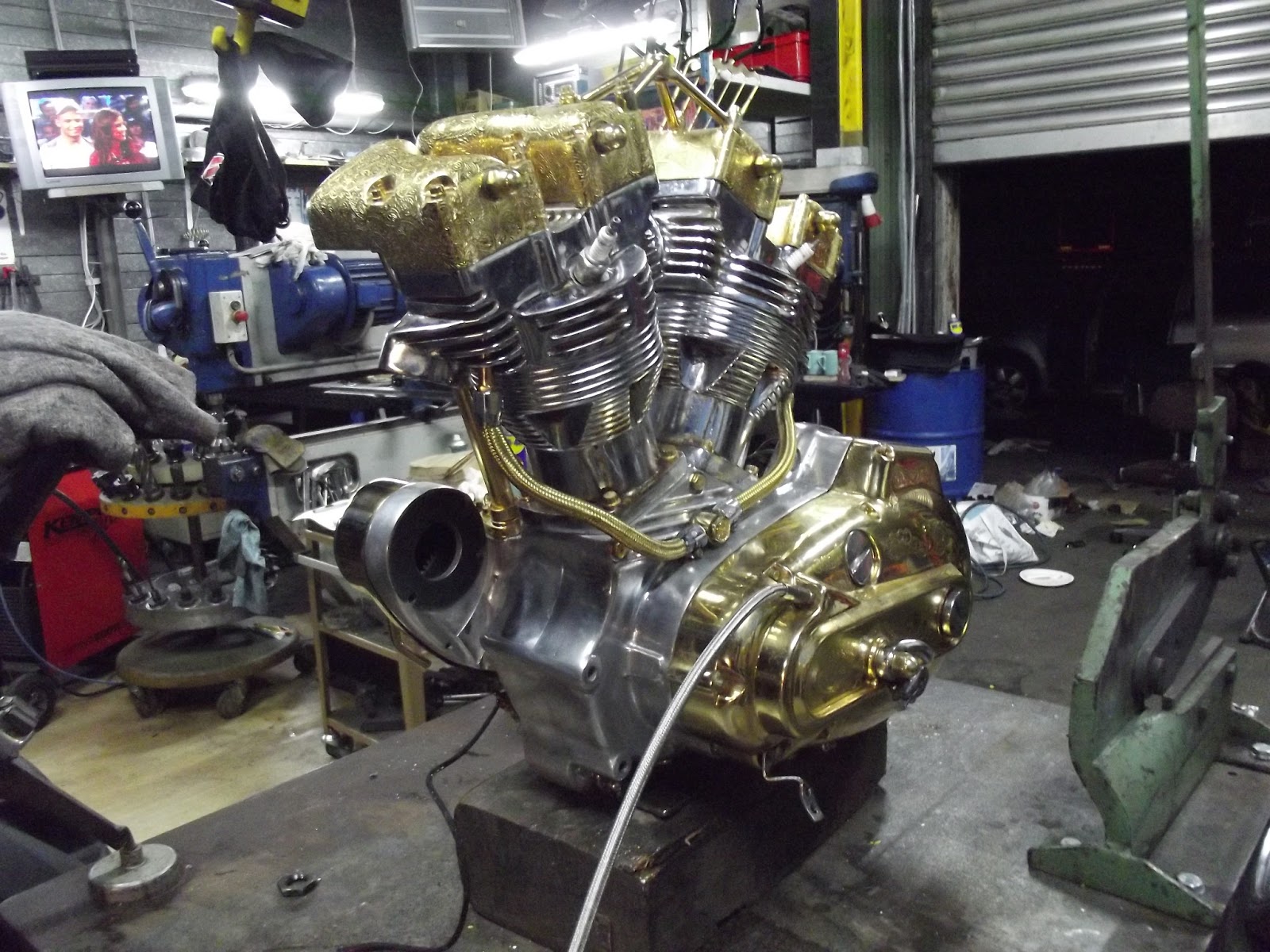 No Name Cycles: New Motor for our Digger Project...