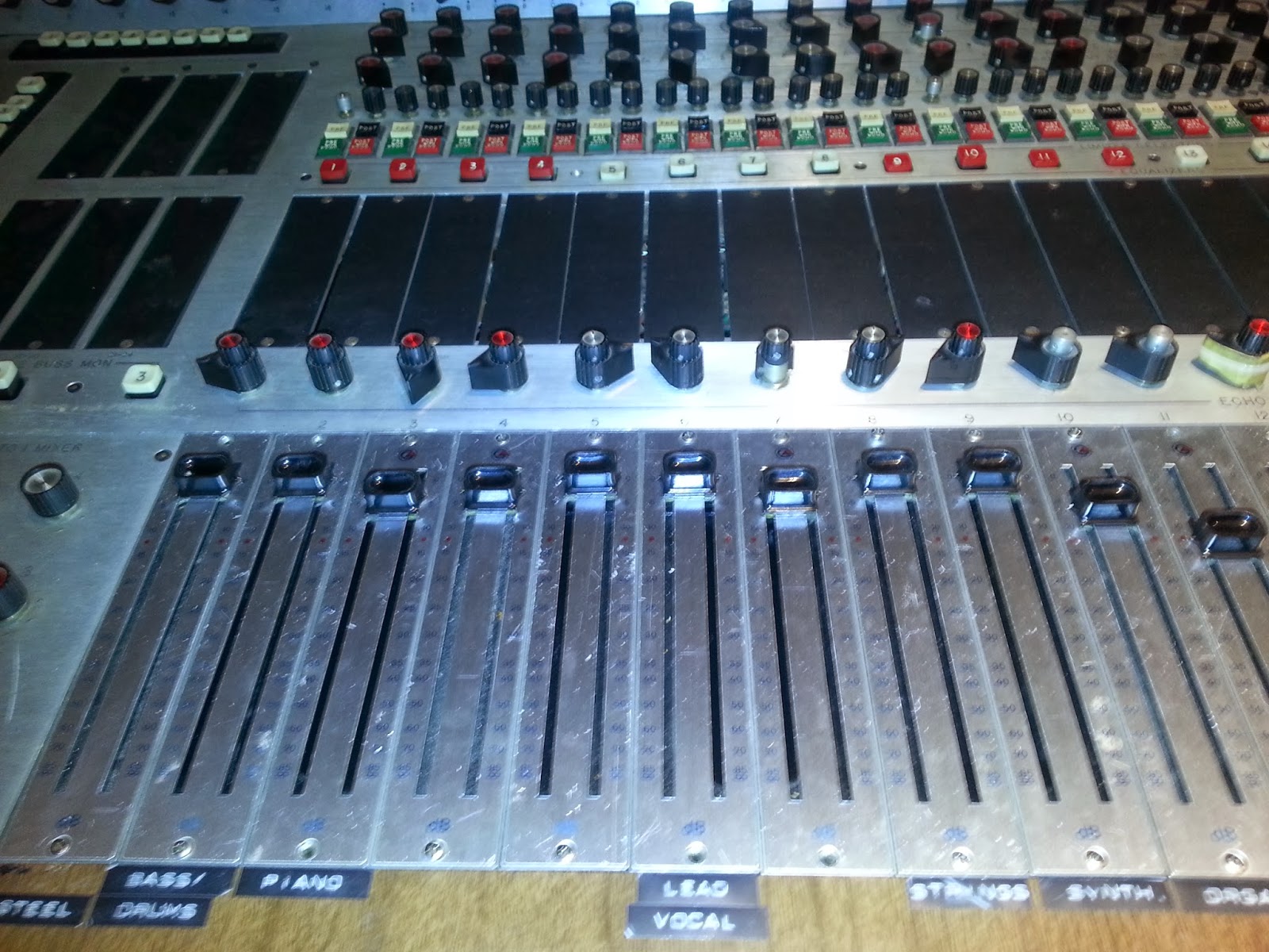 Common Time VT: Inside RCA Studio B, Nashville