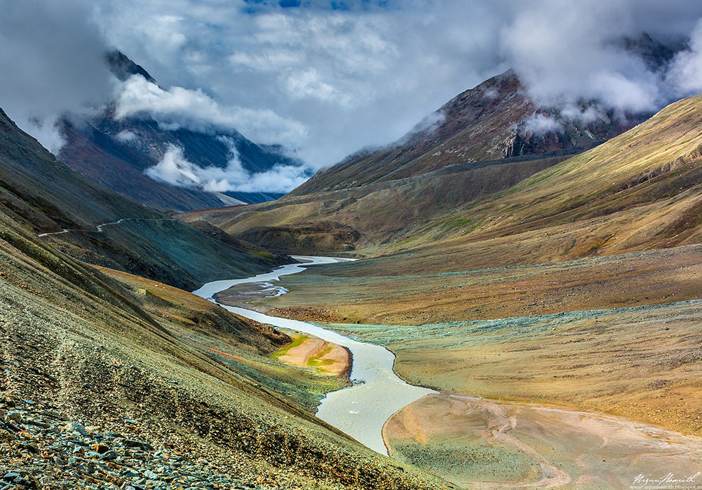 Arjun Haarith: Spectacular Spiti : Journey to the Moon shaped lake ...