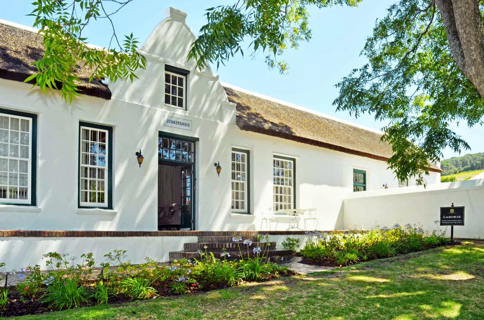 .: Laborie - Where good things abound