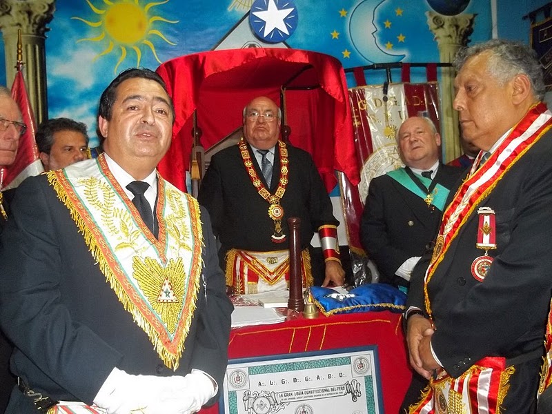 MASON PERU: GRAN LOGIA CONSTITUCIONAL DEL PERU EN MAGNA CEREMONIA ...
