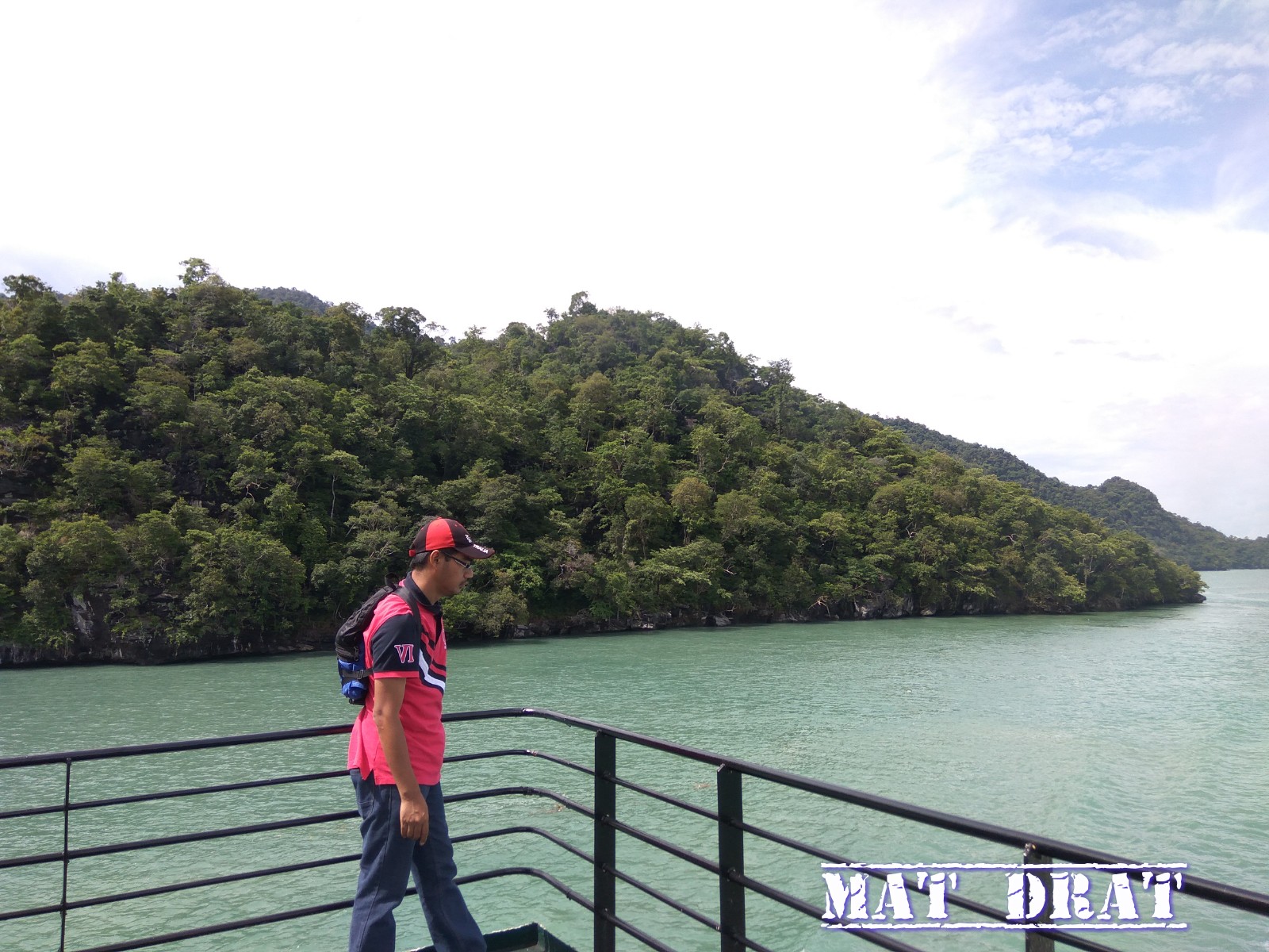 MAT DRAT: FERI RORO LANGKAWI - Pengalaman Bawa Kereta Naik Feri