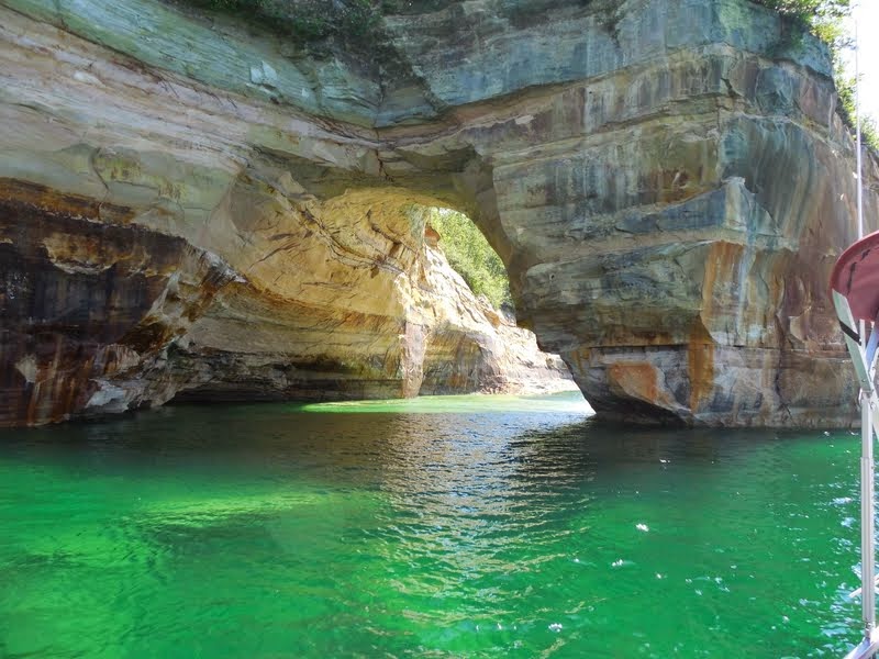 Have Retirement. Will Travel.: Munising and Pictured Rocks On Lake Superior