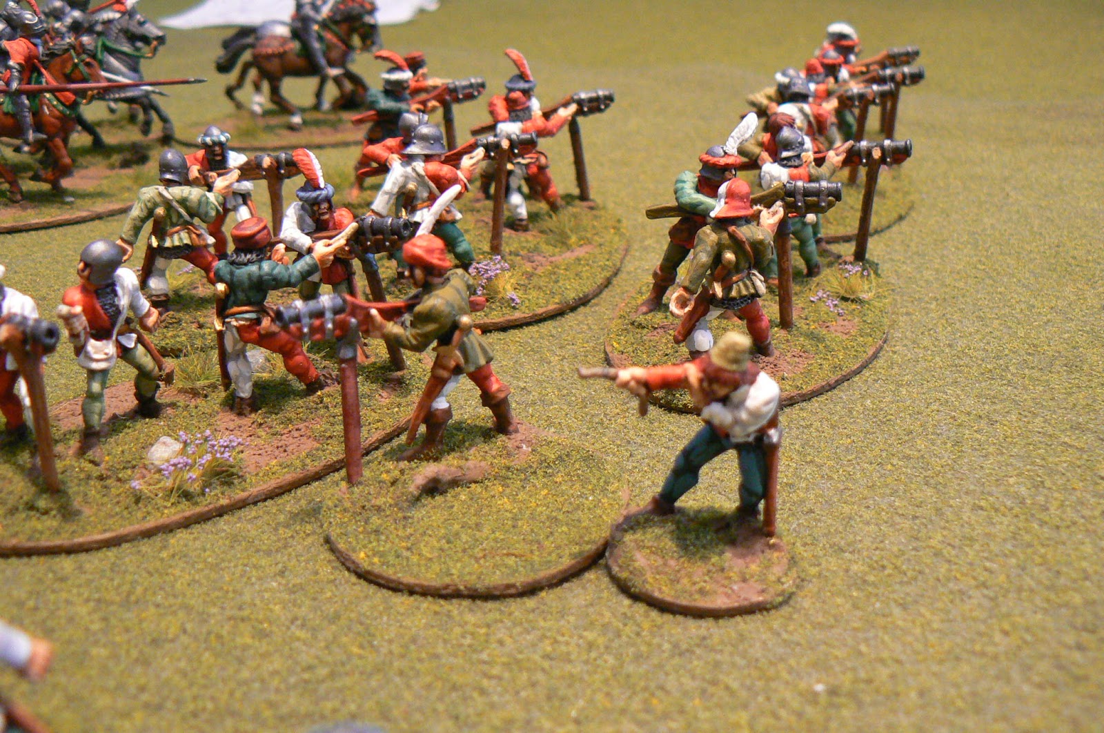 Dots of Paint: an Italian late Medieval/ Early Renaissance retinue