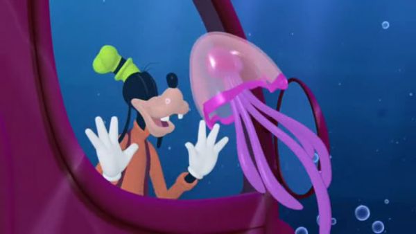 Watch: Dive diving | Clubhouse songs