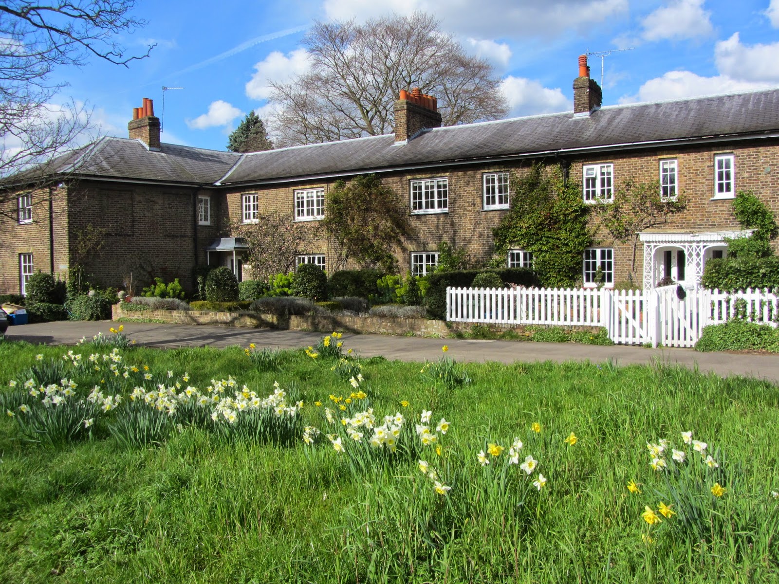 Ham Photos: Sudbrook Cottages