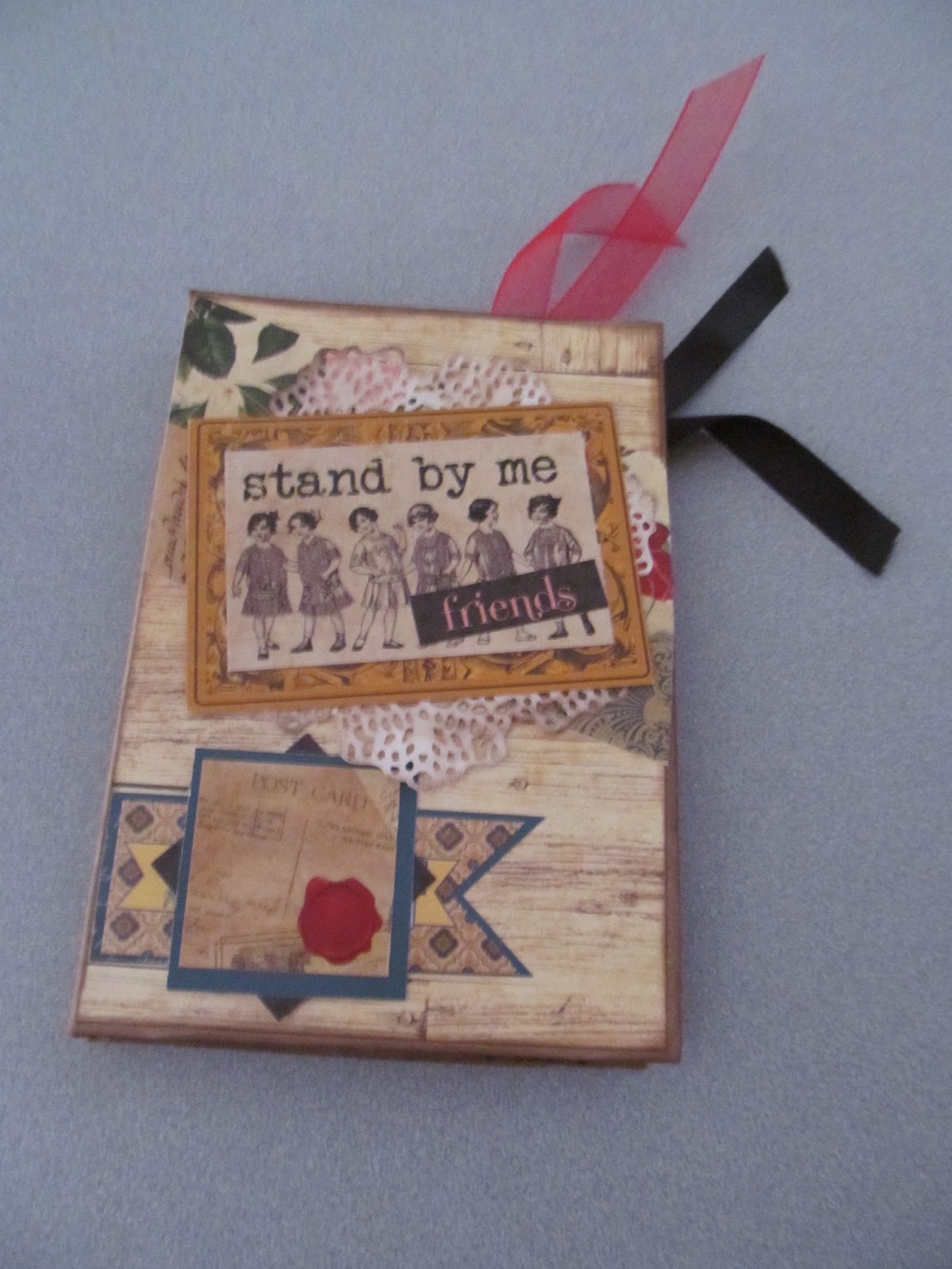 Creative Corner Studio: File Folder Album