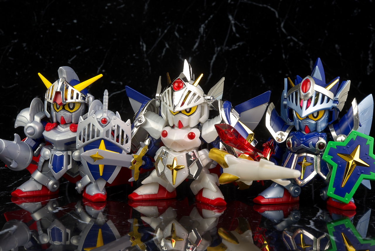 GUNDAM GUY: BB Senshi LEGEND BB Versal Knight Gundam - Review by Hacchaka