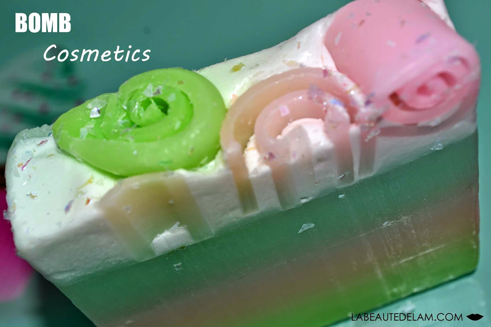 Bomb Cosmetics : savons gourmands et bombes de bain girly, c'est par ici