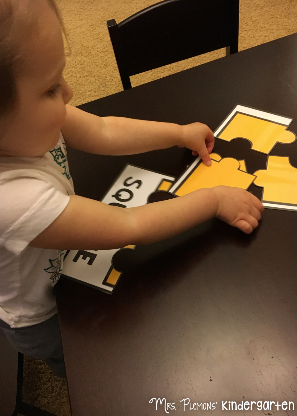 Tot School Tuesday: SQUARES - Mrs. Plemons' Kindergarten