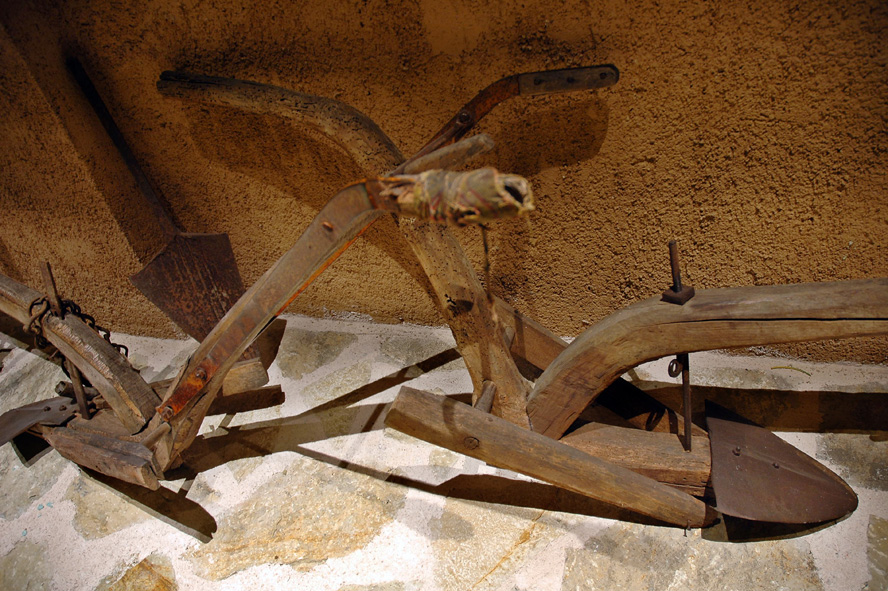 ΠΕΡΙΒΑΛΛΟΝ+ΑΝΑΠΤΥΞΗ SPATA-ARTEMIDA: ΑΦΙΕΡΩΜΑ: ΜΟΥΣΕΙΟ ΟΙΝΟΥ ΜΑΡΚΟΥ