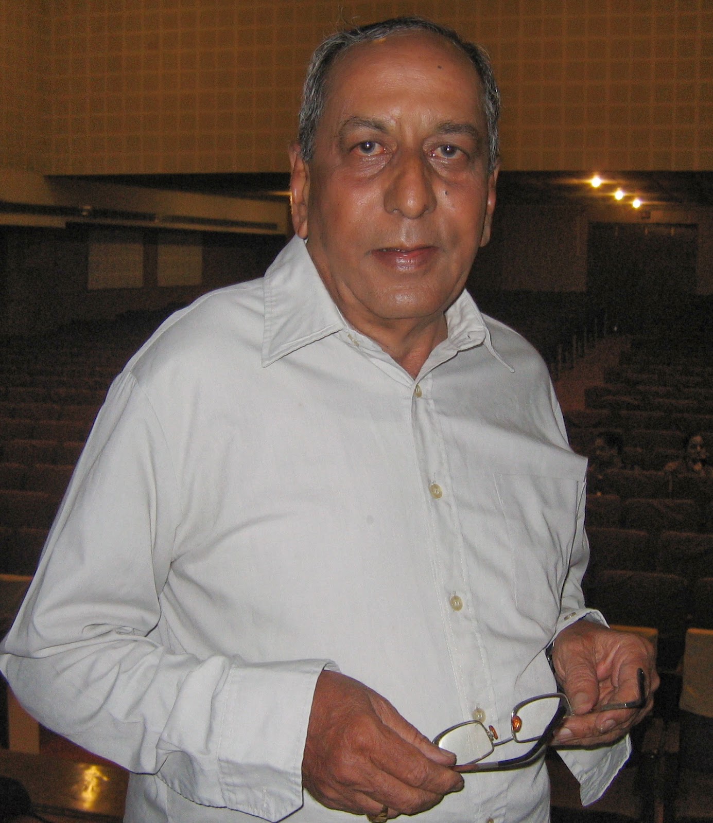 Temple, Travel and Sport: Kathadi Ramamurthy