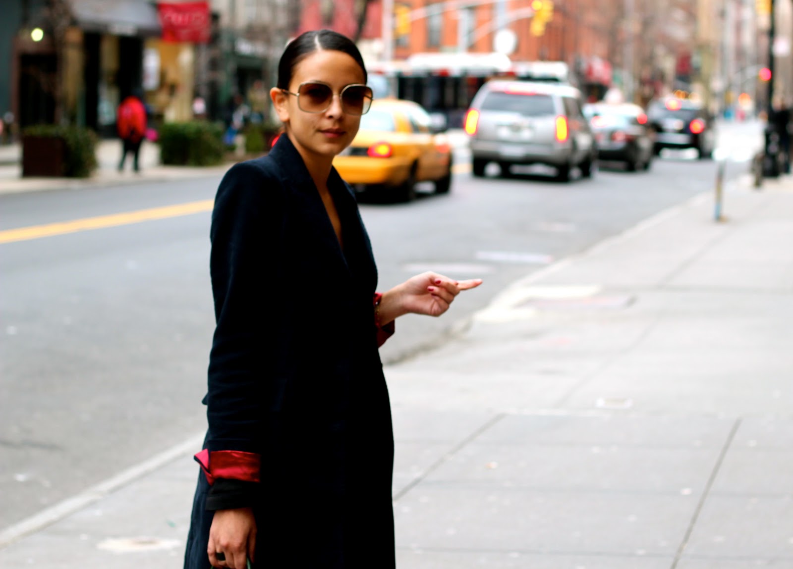 STREET CORNER GIRL: NEW YORK~
