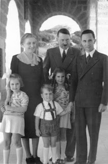 ZEUGMA: Hitler'e Tapan Kadın: Magdalena Goebbels