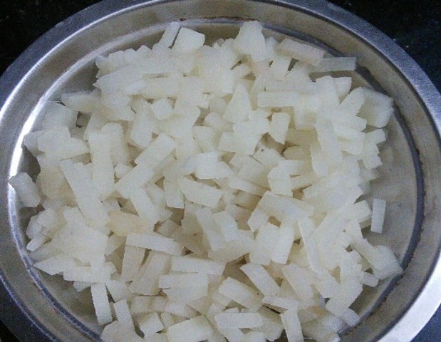 Vazhai thandu(Plantain pith) thuvaram/stir fry