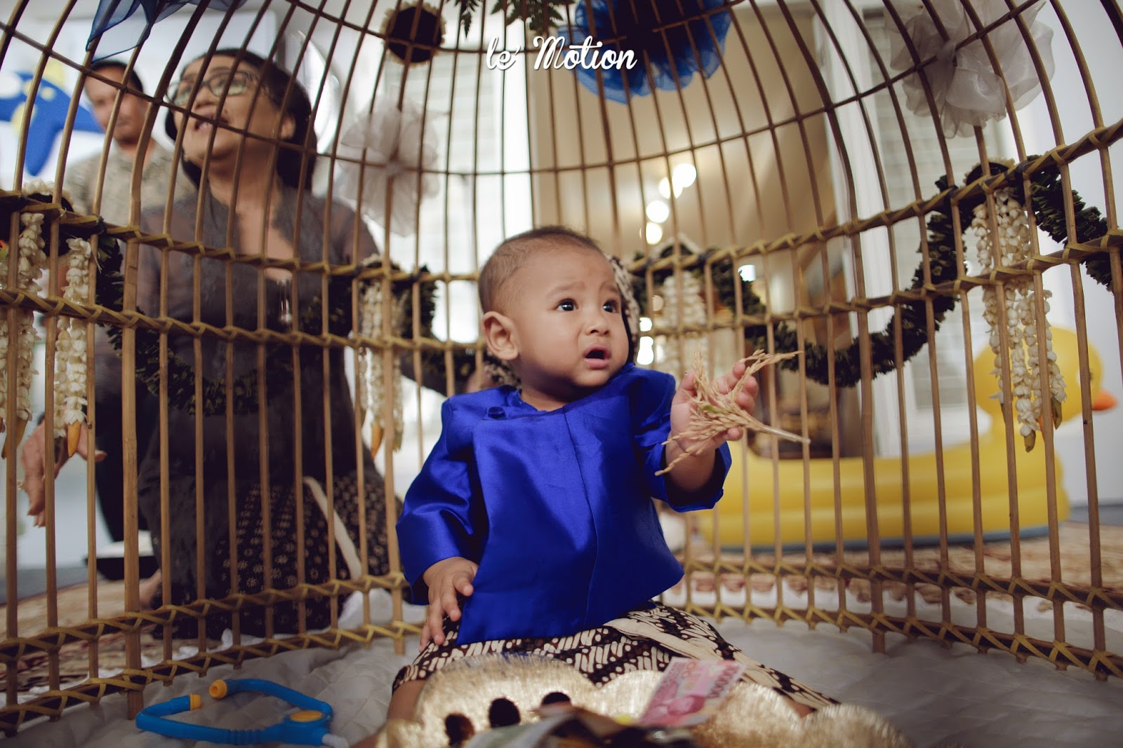 Le Motion Photo: Raihan's Tedak Siten (Adat Jawa)